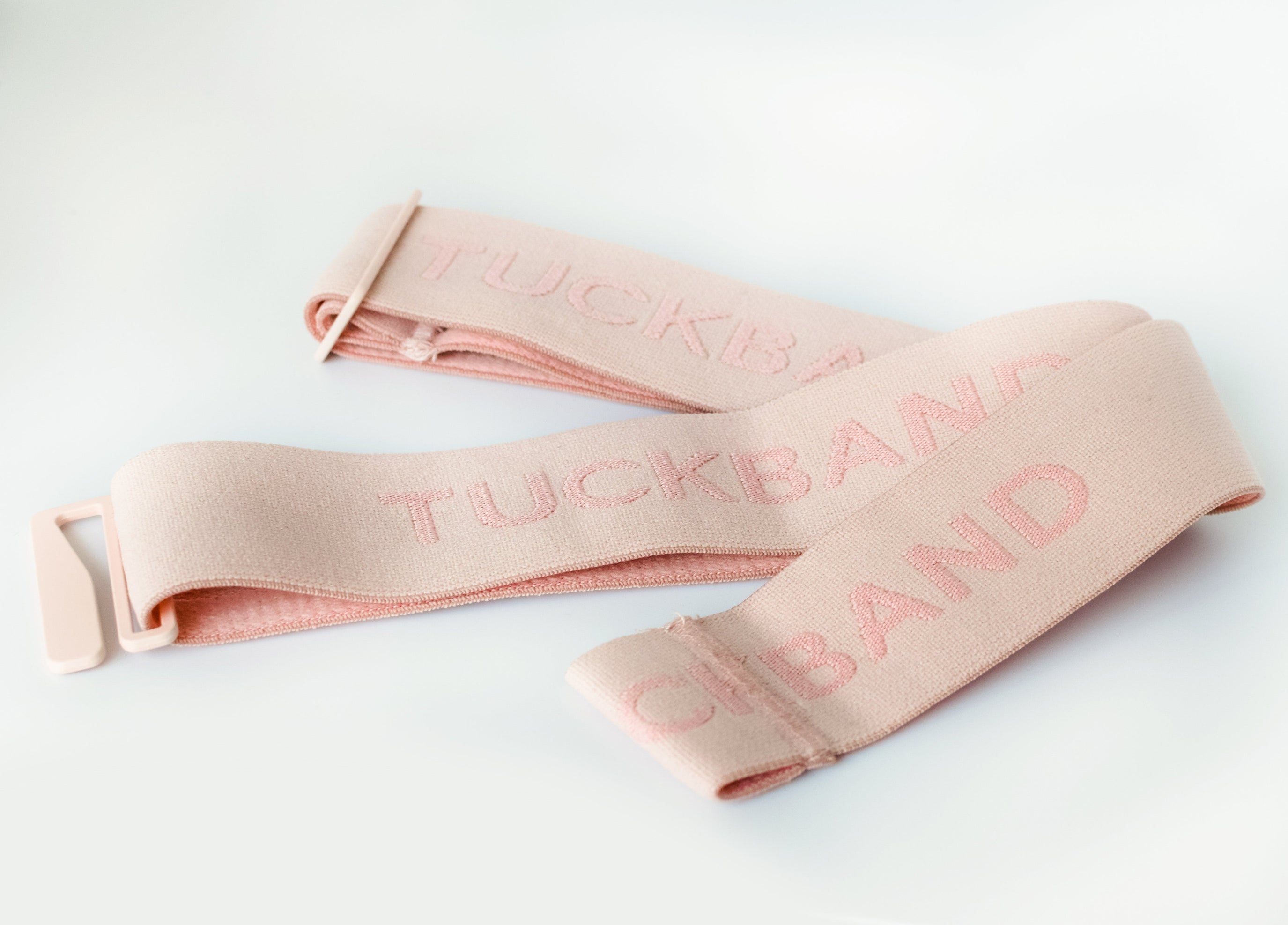 TUCKBAND | Elastic belt for your perfect tuck – TuckBand